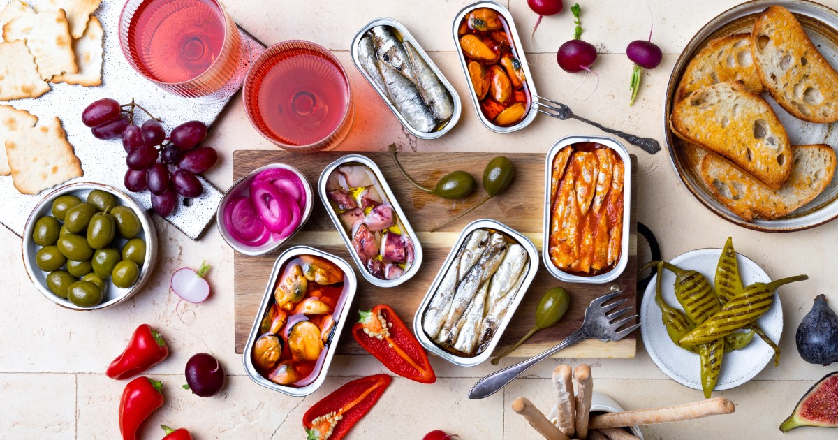 Essen an Karneval: Mit Lebensmitteln aus der Dose durch die jecken Tage